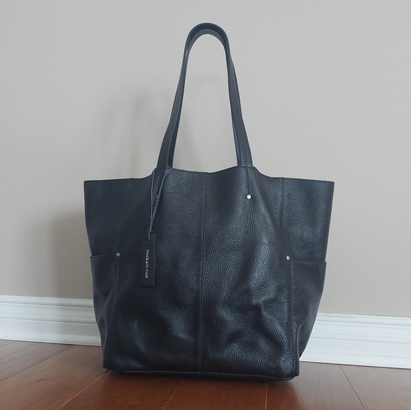 Coach and Four | Bags | Coach And Four Black Leather Tote Bag | Poshmark